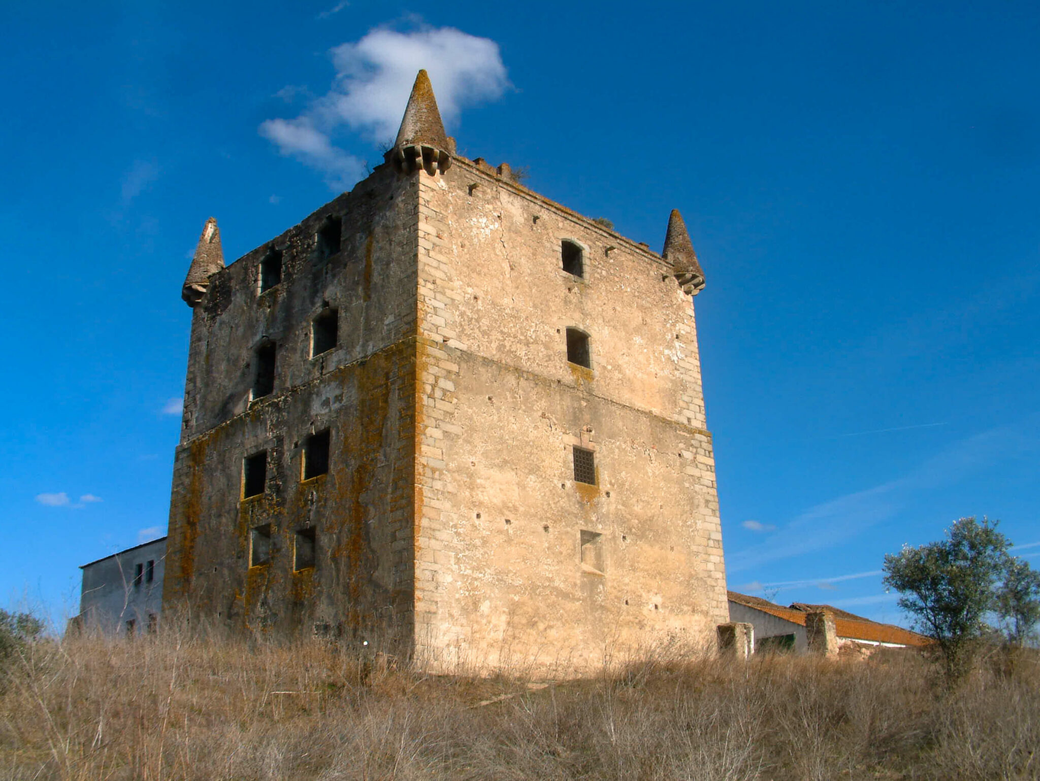 Torre das Águias – VisitMora